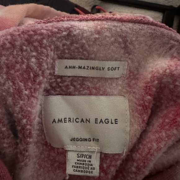 American Eagle Jegging Fit Sweatshirt